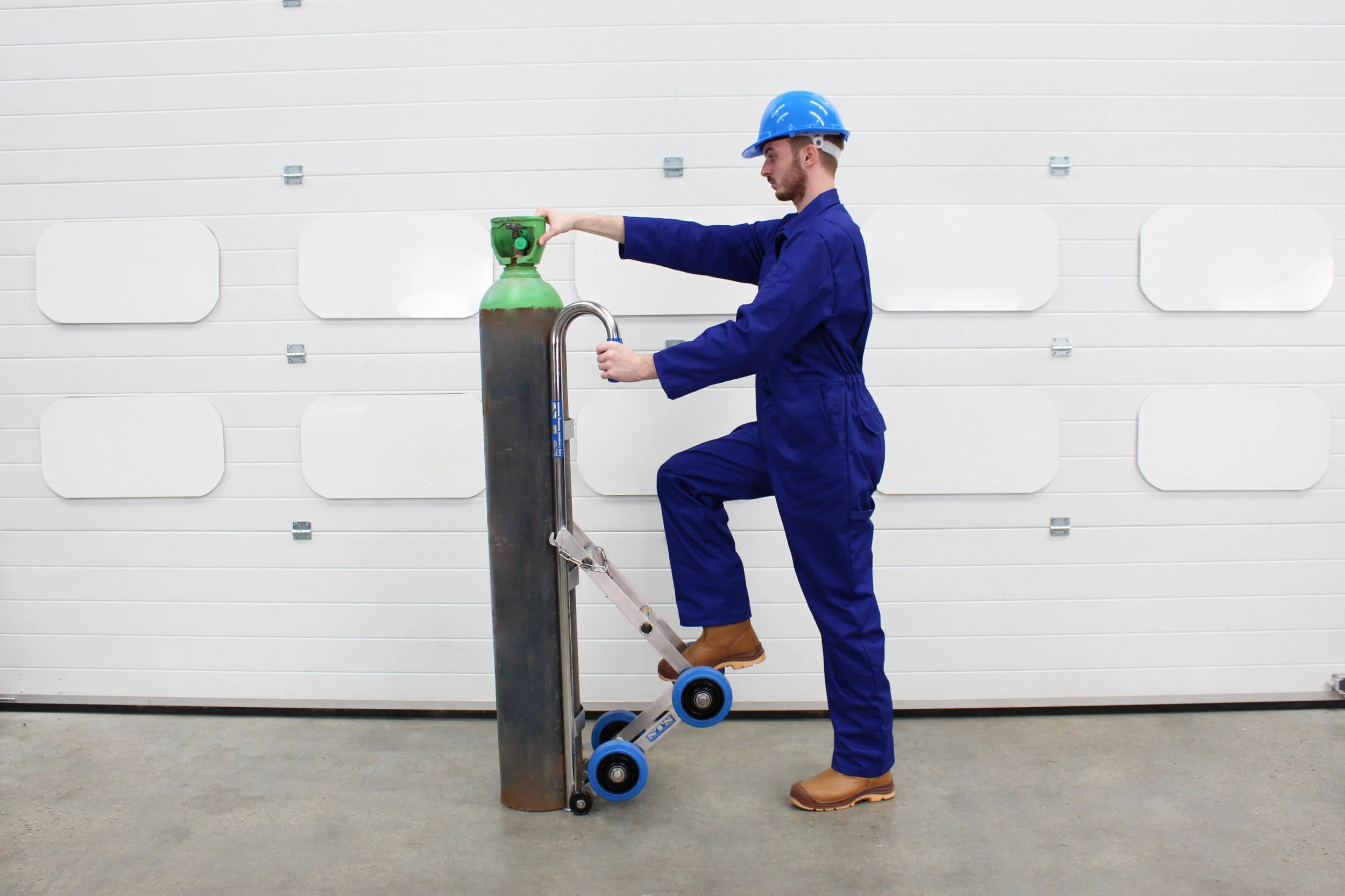 Gas Cylinder Hand Truck | Cylinder Trolley — Safe Drum Handling Company