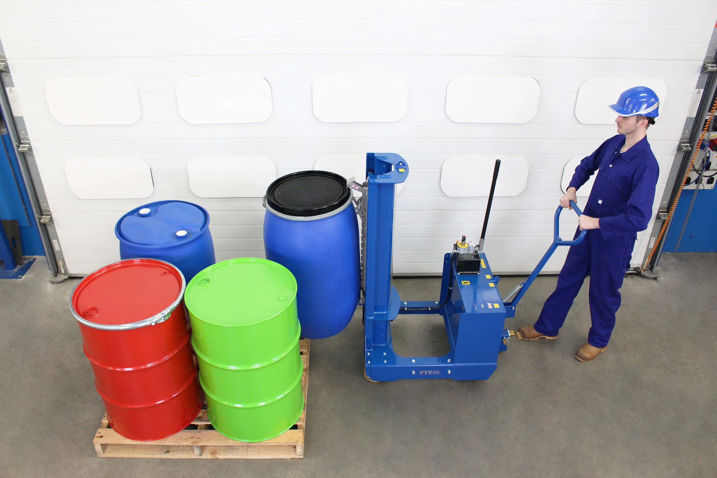 Drum Lifter | Drum Palletizer | Counterbalanced — Safe Drum Handling ...