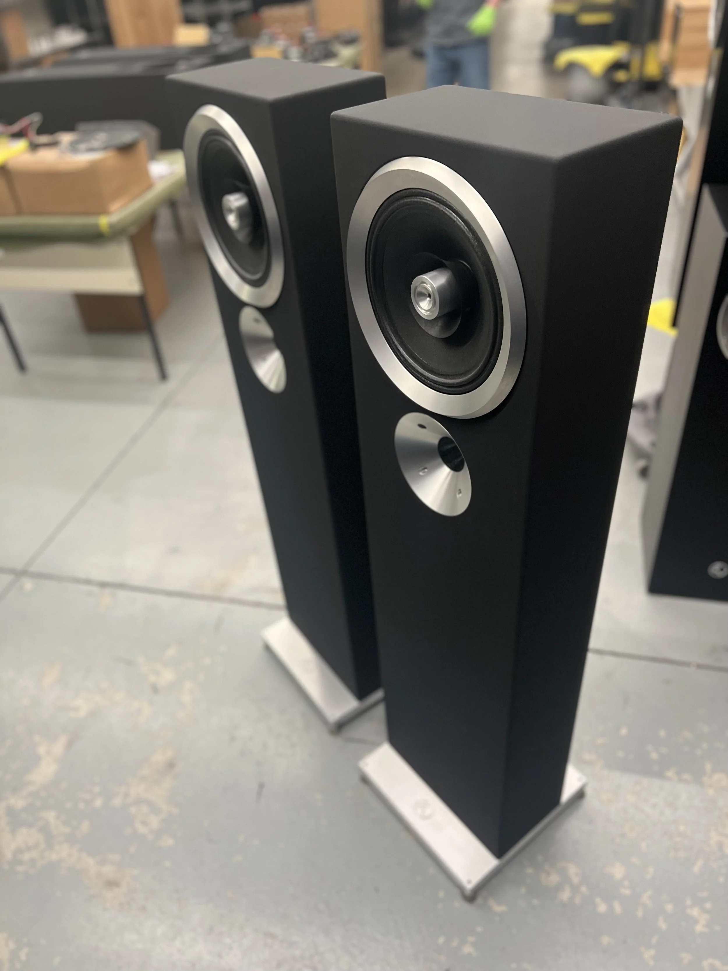 Ready To Ship | Zu Audio | USA Made Hi-Fi Speakers and Audio Cable