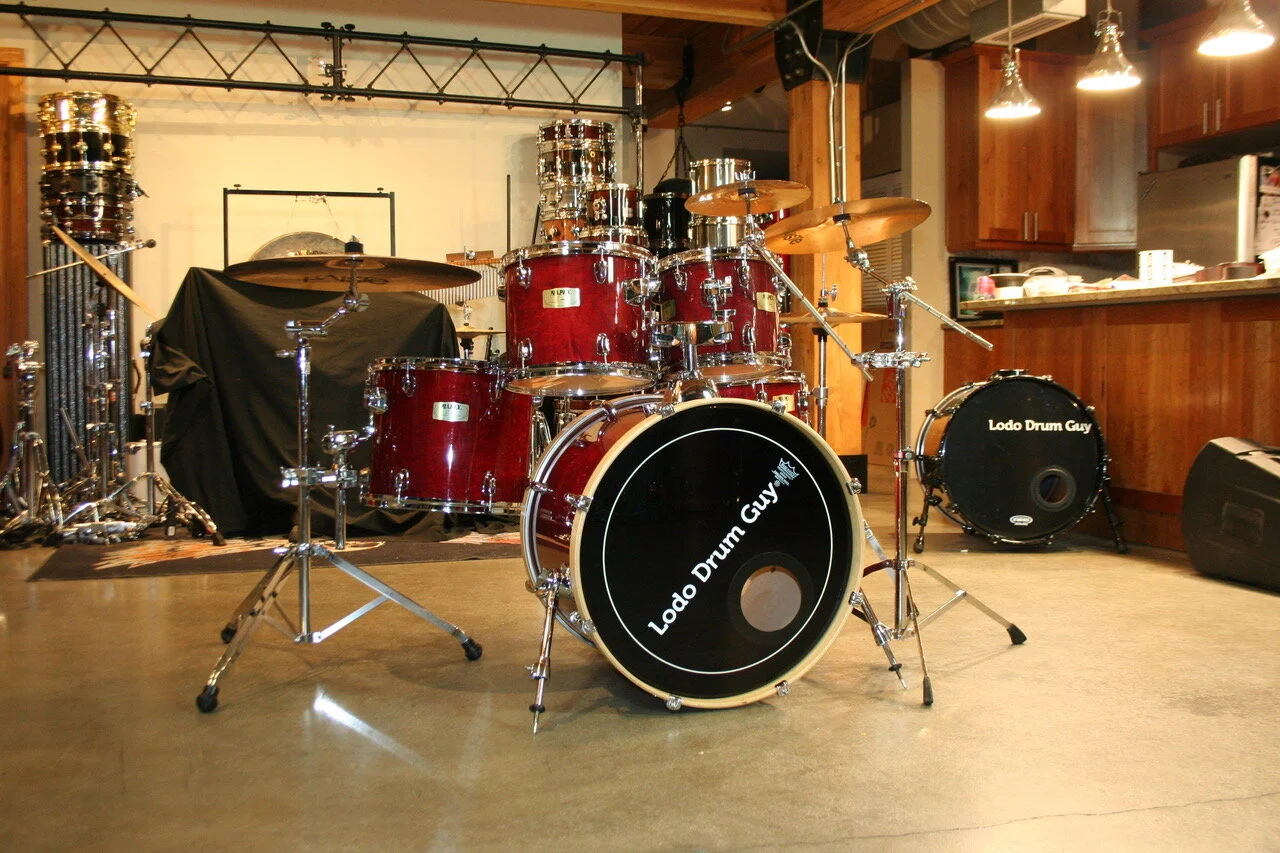 Lodo Drum Guy-Drum Kits