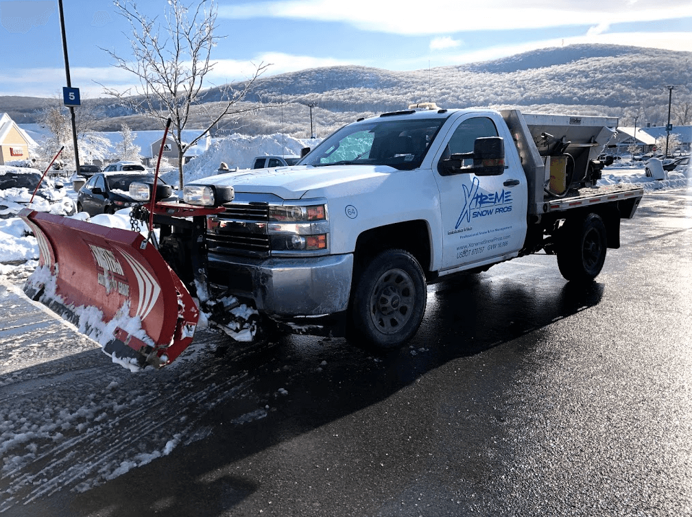 Xtreme Snow Pros - Commercial Snow Management