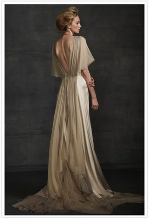 10 Beautiful Backless Wedding Gowns — LINDSEY BRUNK | Event Planning ...