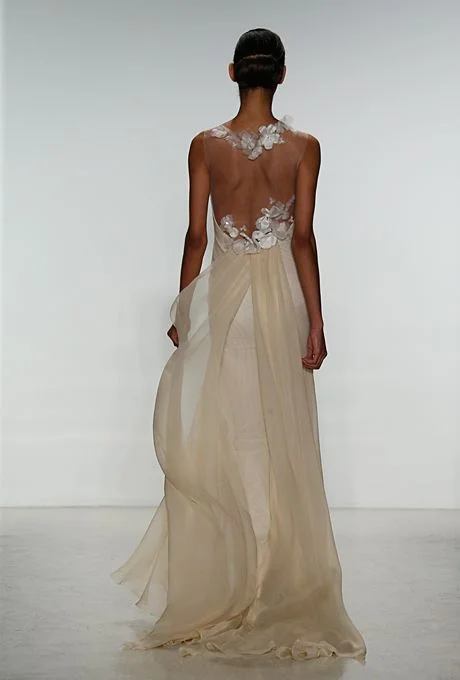 15 Gorgeous Backless Wedding Gowns — LINDSEY BRUNK | Event Planning ...