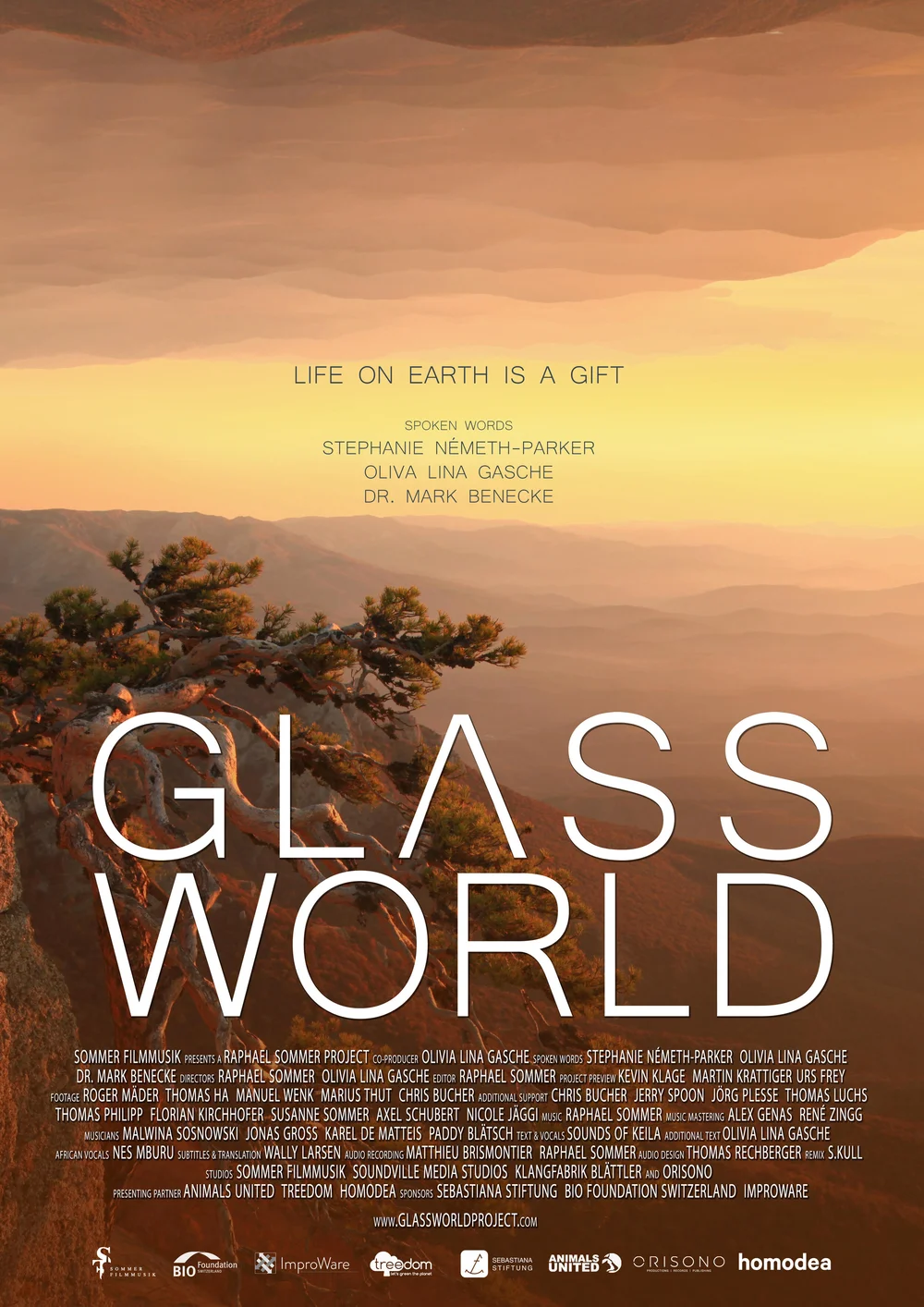 Glass World — Dr. Mark Benecke