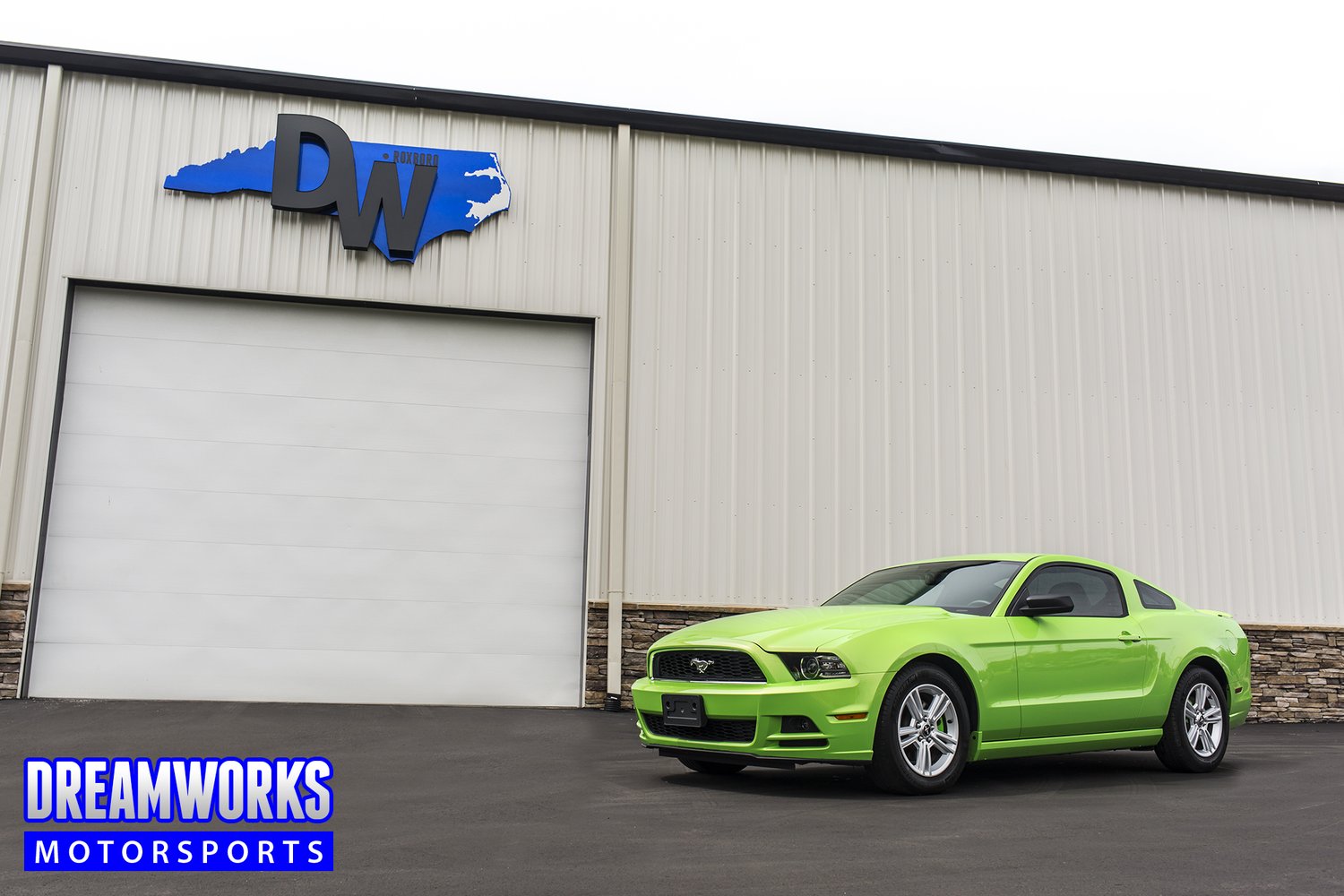 Ford — Dreamworks Motorsports
