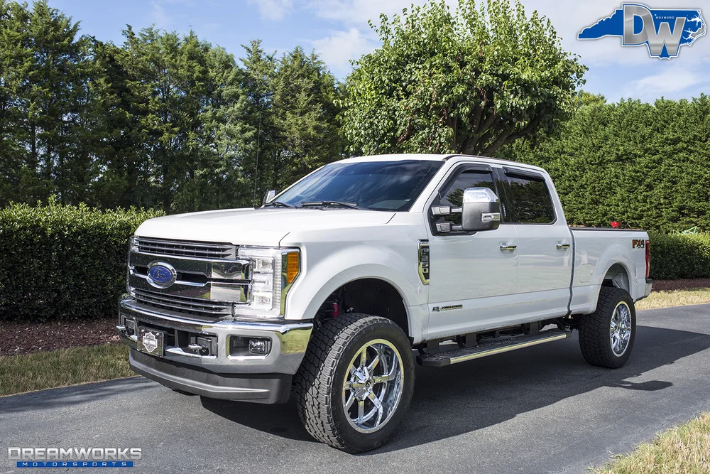 White F250 Fx4