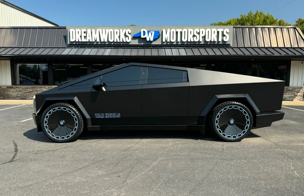 Eric Ebron — Dreamworks Motorsports