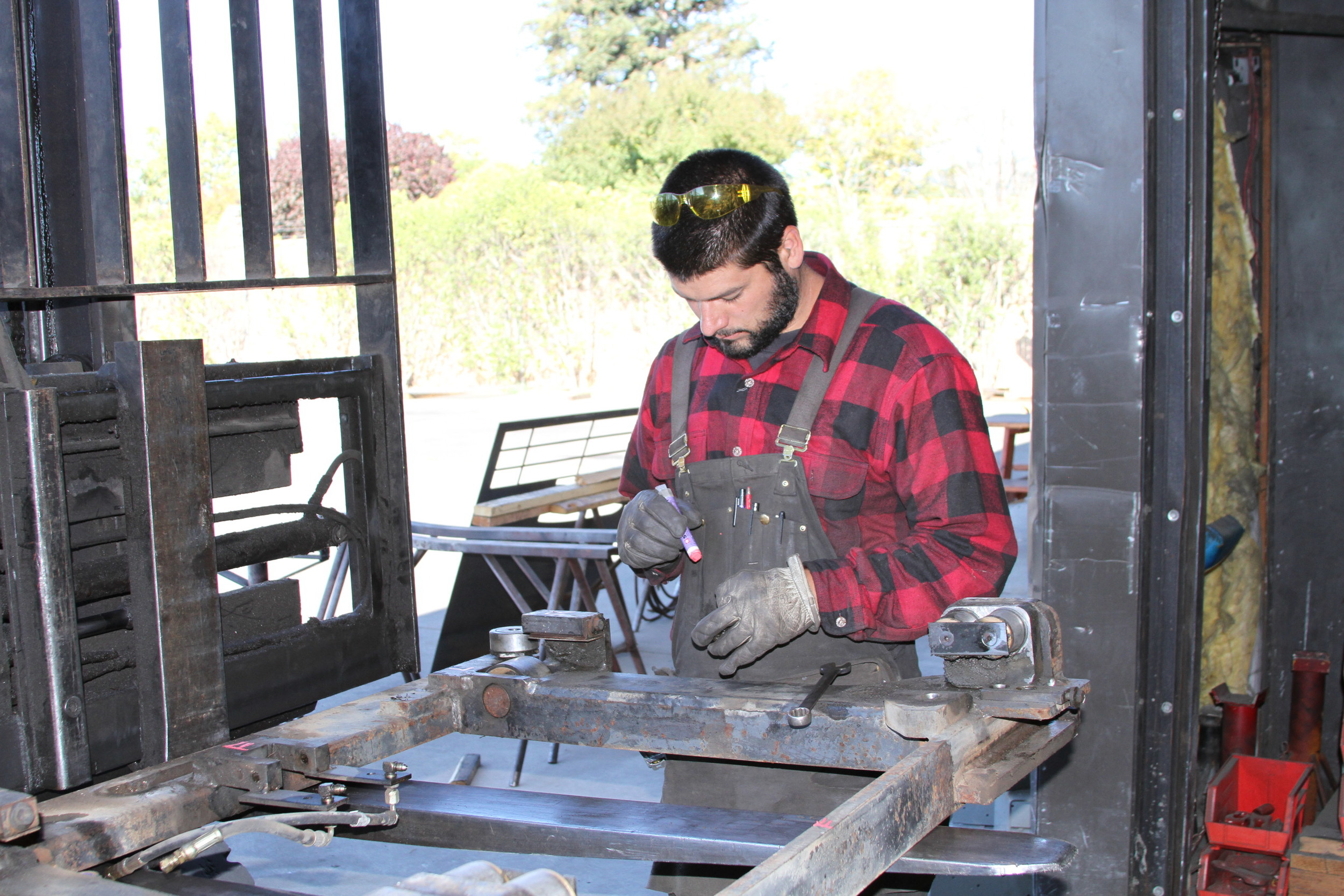 Fabrication — Reliable Hardware and Steel