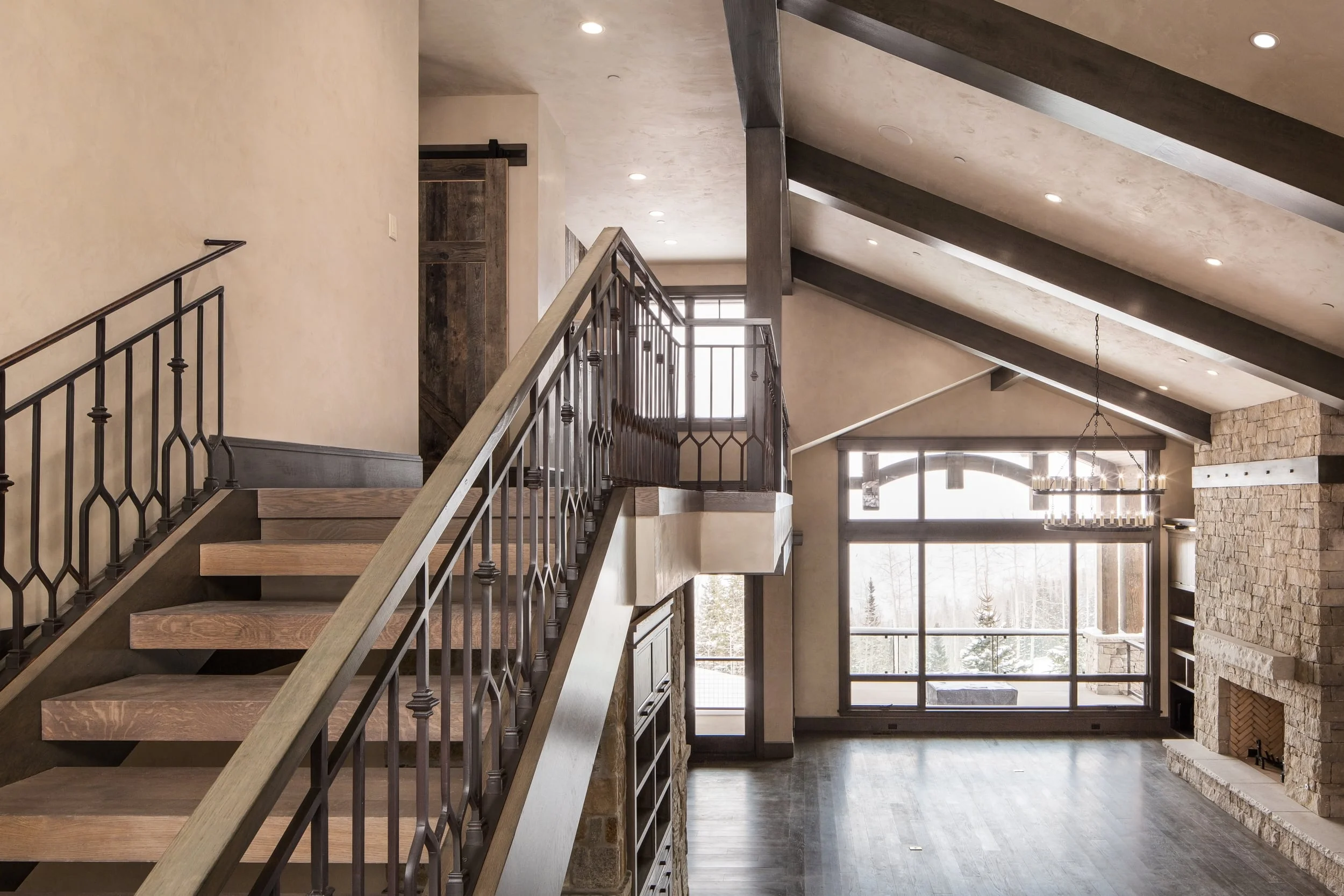 Mountain Side — AMB Design