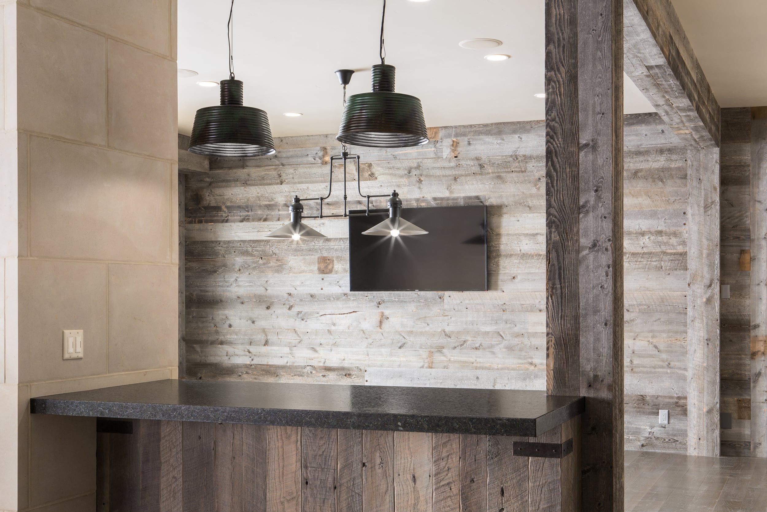 Mountain Side — AMB Design