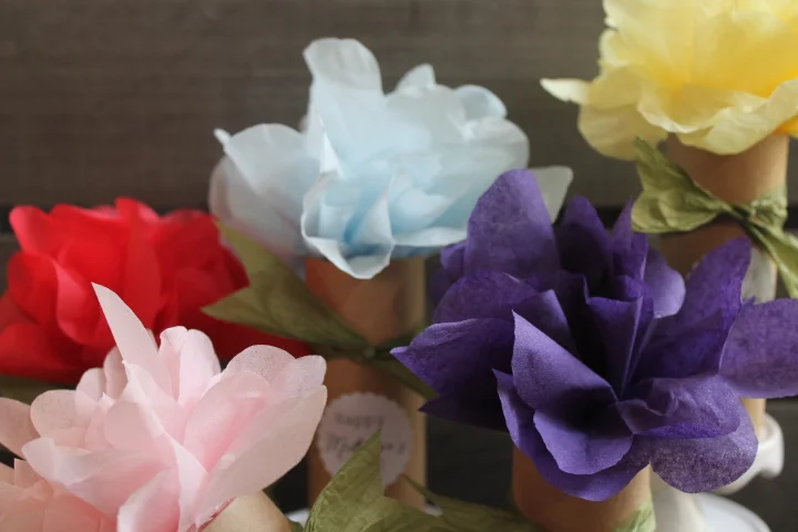 Mother's Day Paper Flower Bouquet DIY Surprise — Maritza Garcia | knot ...
