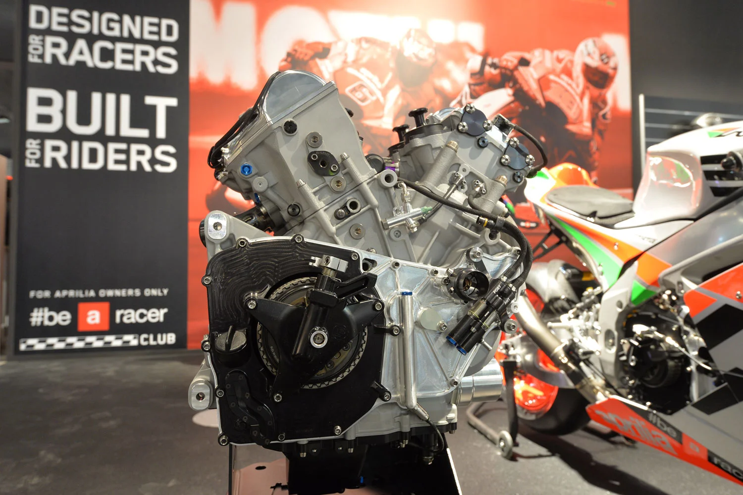 Aprilia Rsv4 Engine