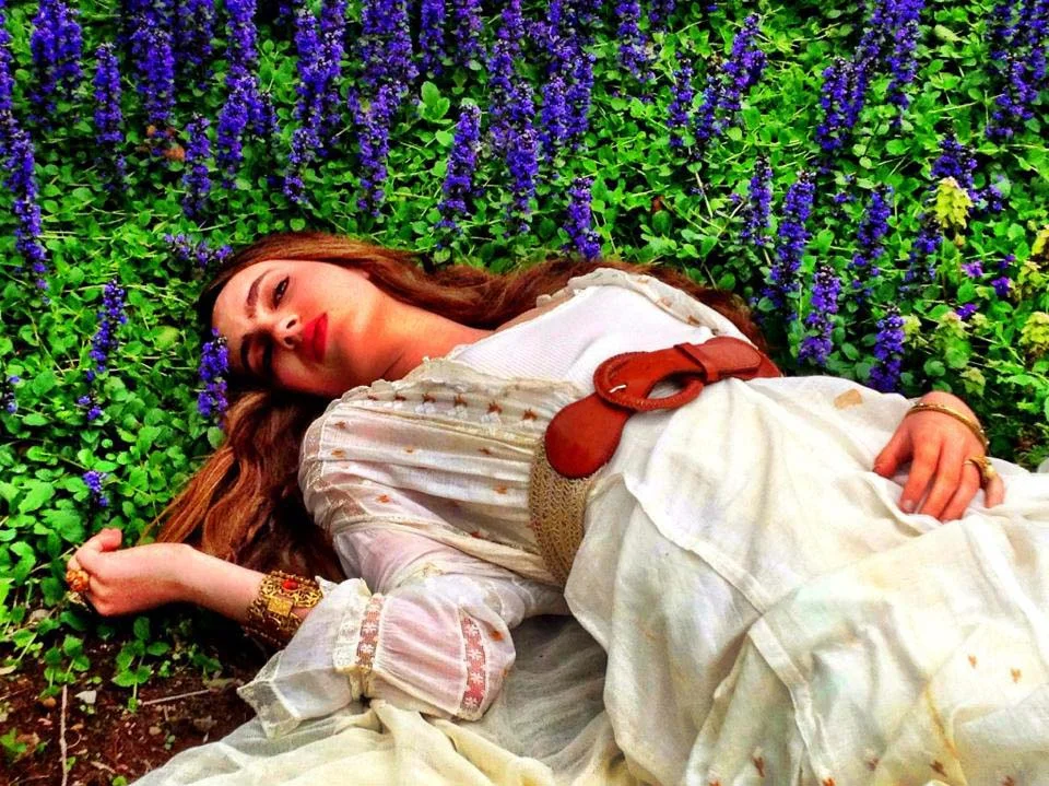 retail-and-fashion — AMANDA SEARS