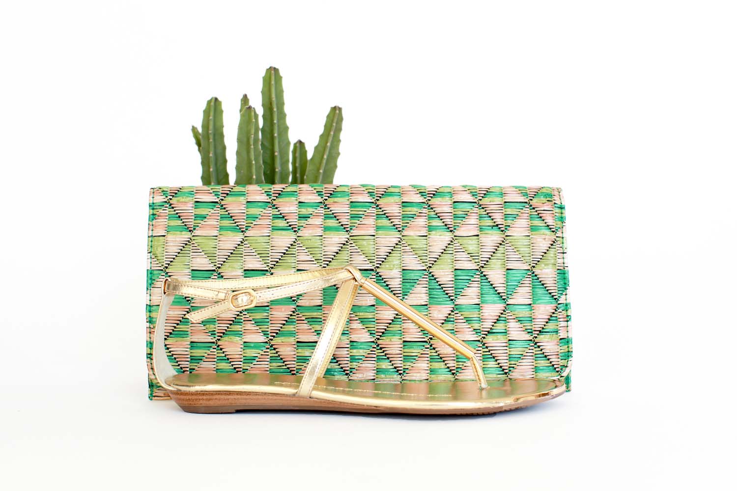 retail-and-fashion — AMANDA SEARS