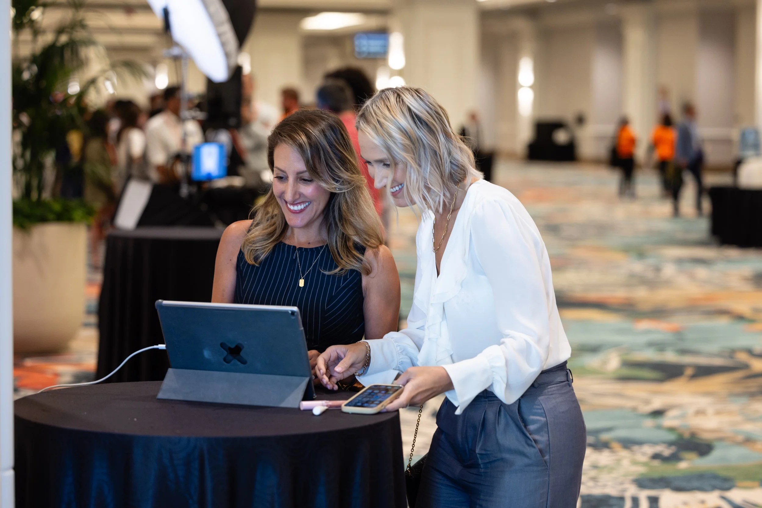 Trade Show Headshot Booth — Two Dudes Photo | Headshots, Portraits ...