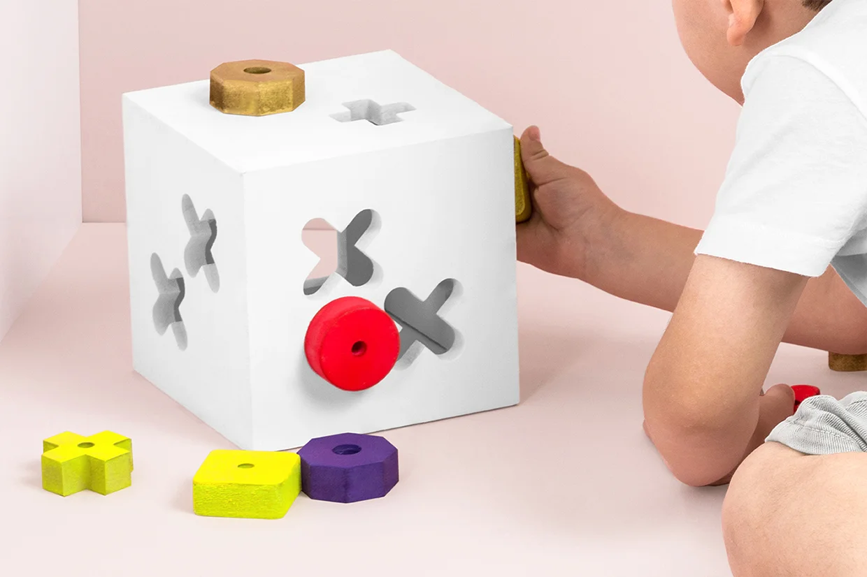 Anagrama crafts didactic bead maze inspired kids' clothing store — KNSTRCT