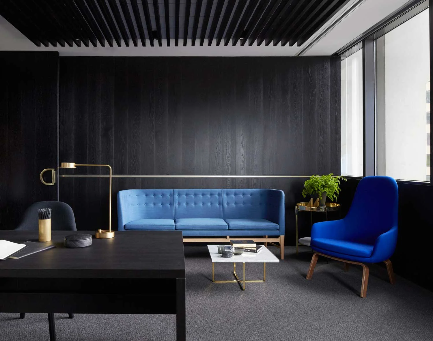 Mim Designs Creates Dream Office for Landream — KNSTRCT