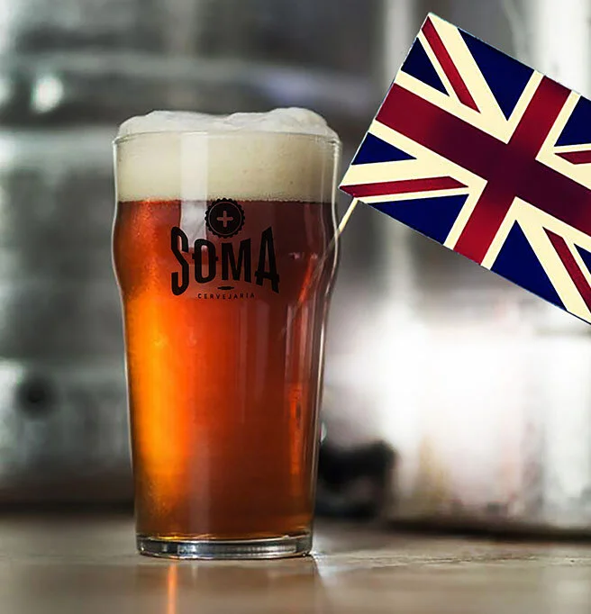 Soma Cervejaria lança English IPA com formandos do ICB — Beer Art ...
