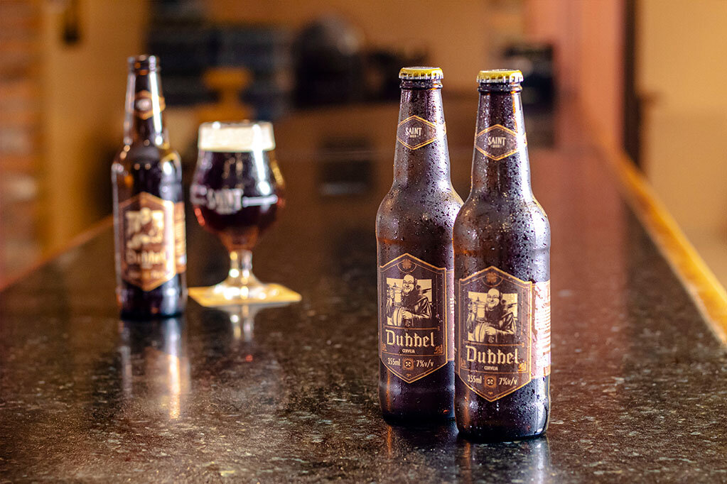 Saint Bier lança Dubbel com lote limitado — Beer Art - Portal da CERVEJA