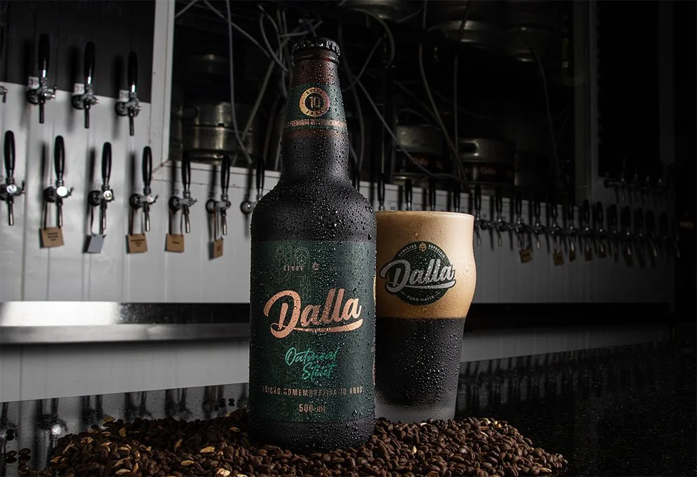 Dalla Cervejaria lança Oatmeal Stout — Beer Art - Portal da CERVEJA