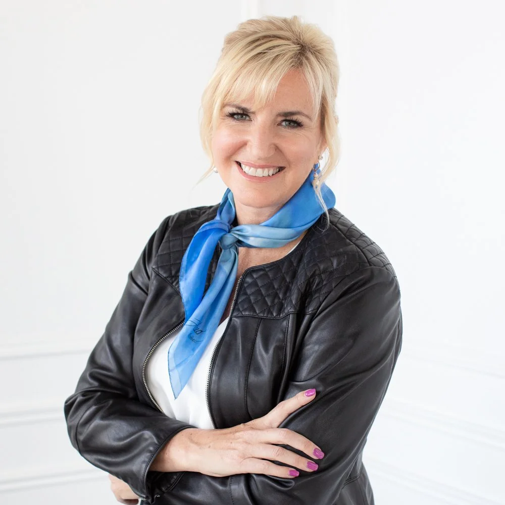 Toronto Headshot Photographer — SARA KARDOONI PORTRAITS