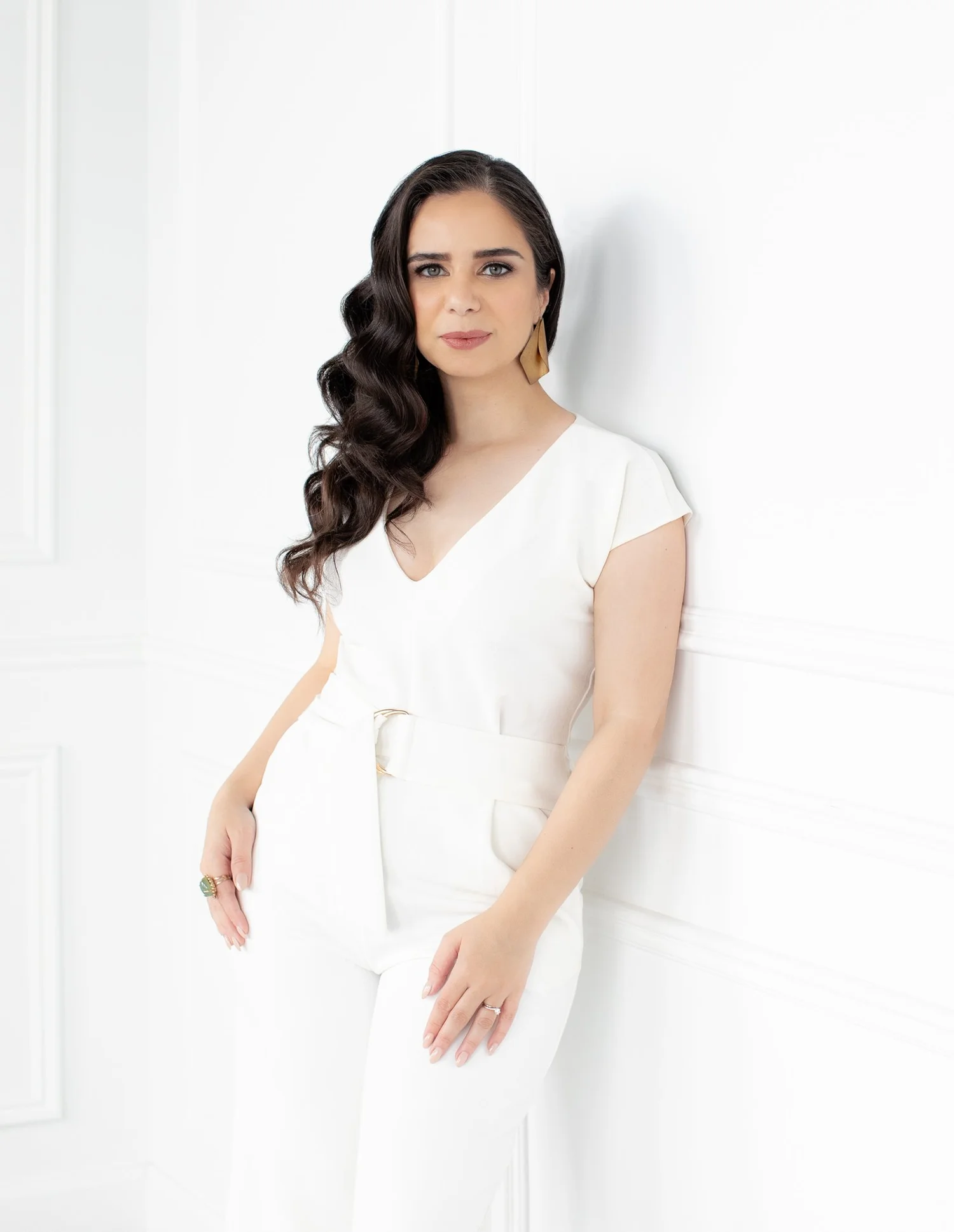 Sara Kardooni Portraits | Toronto, Ontario