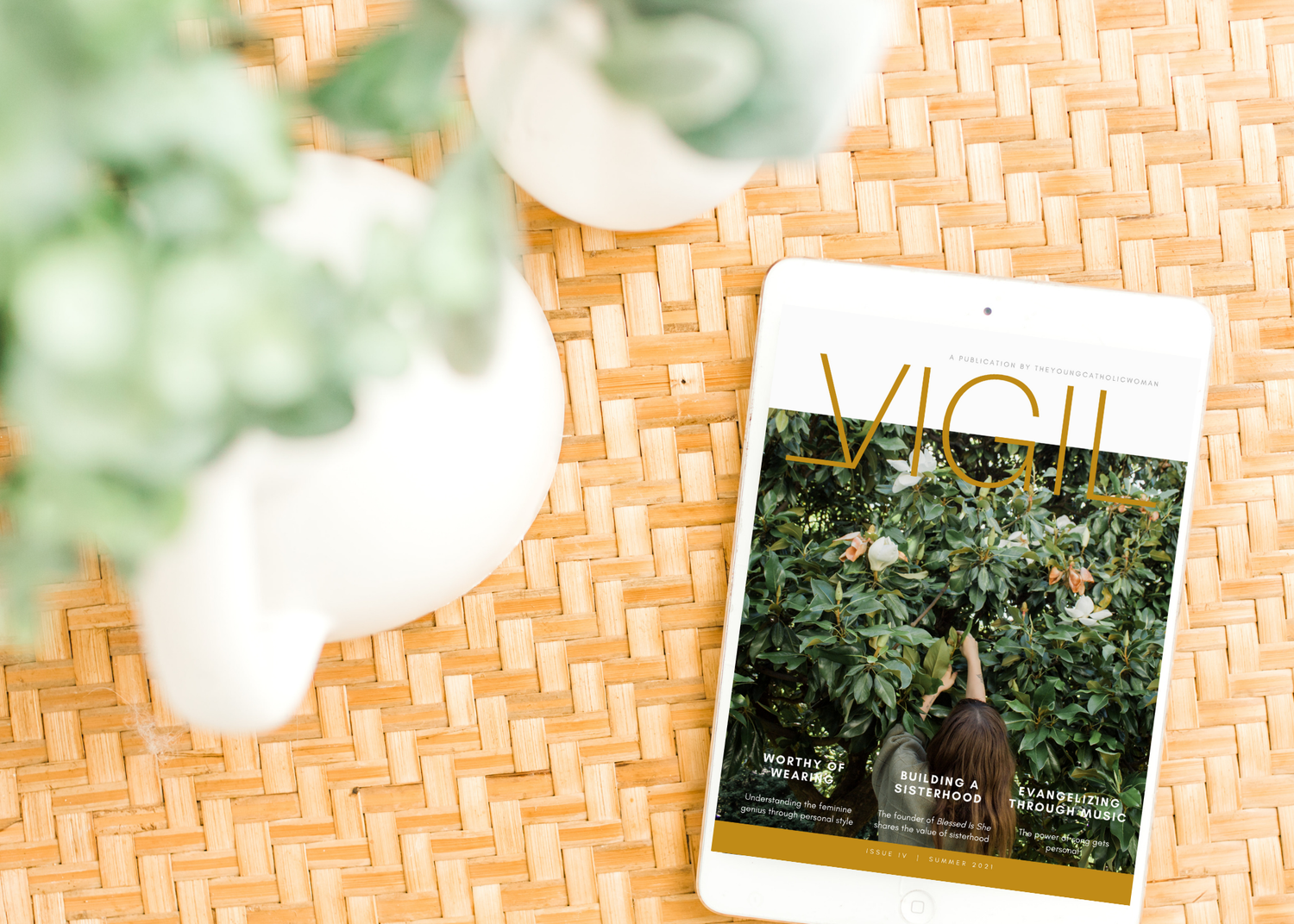 DIGITAL VIGIL - Issue Eight — theYoungCatholicWoman