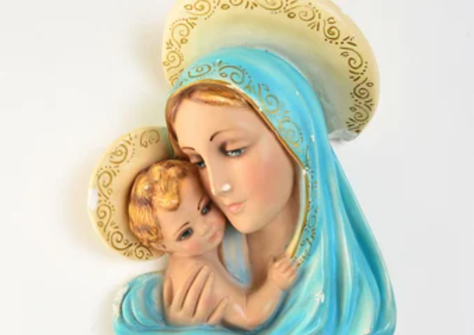 Unique Ways To Celebrate Mary This Month — theYoungCatholicWoman