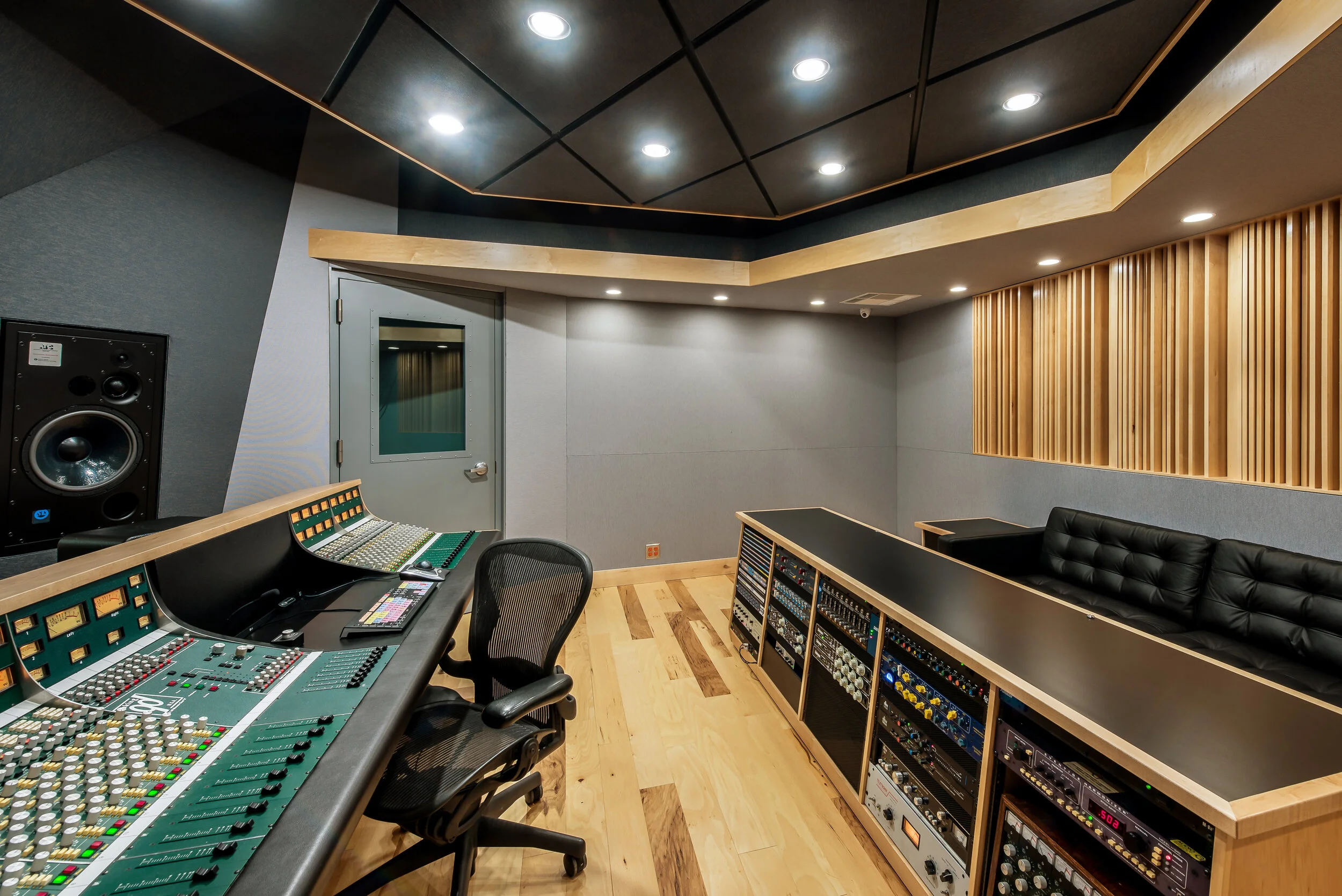 The Rooms — June Audio Recording Studios