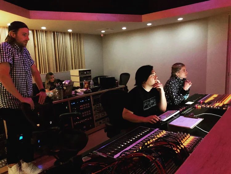 Step by step construction of a professional recording studio. — June ...