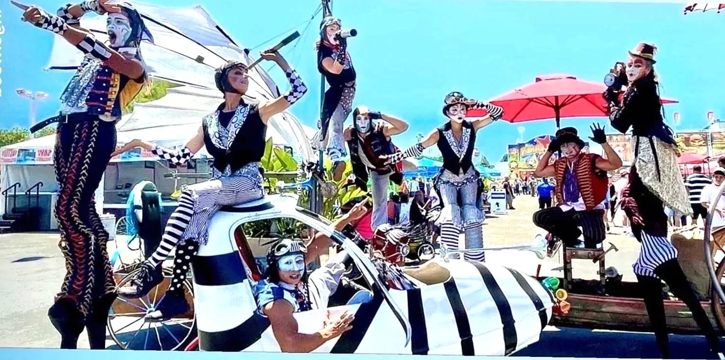 Stilt Show