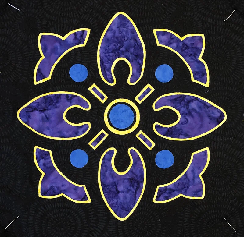 Make a Mola with Block 10 — Eye of the Beholder