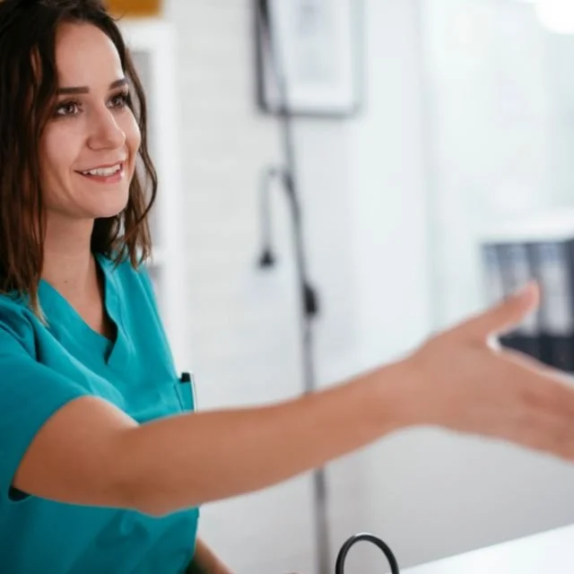 NHS Bands and Pay Scales | Grosvenor Nursing
