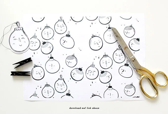 DIY Printable : Holiday Bauble Wrapping Paper — Evie Barrow