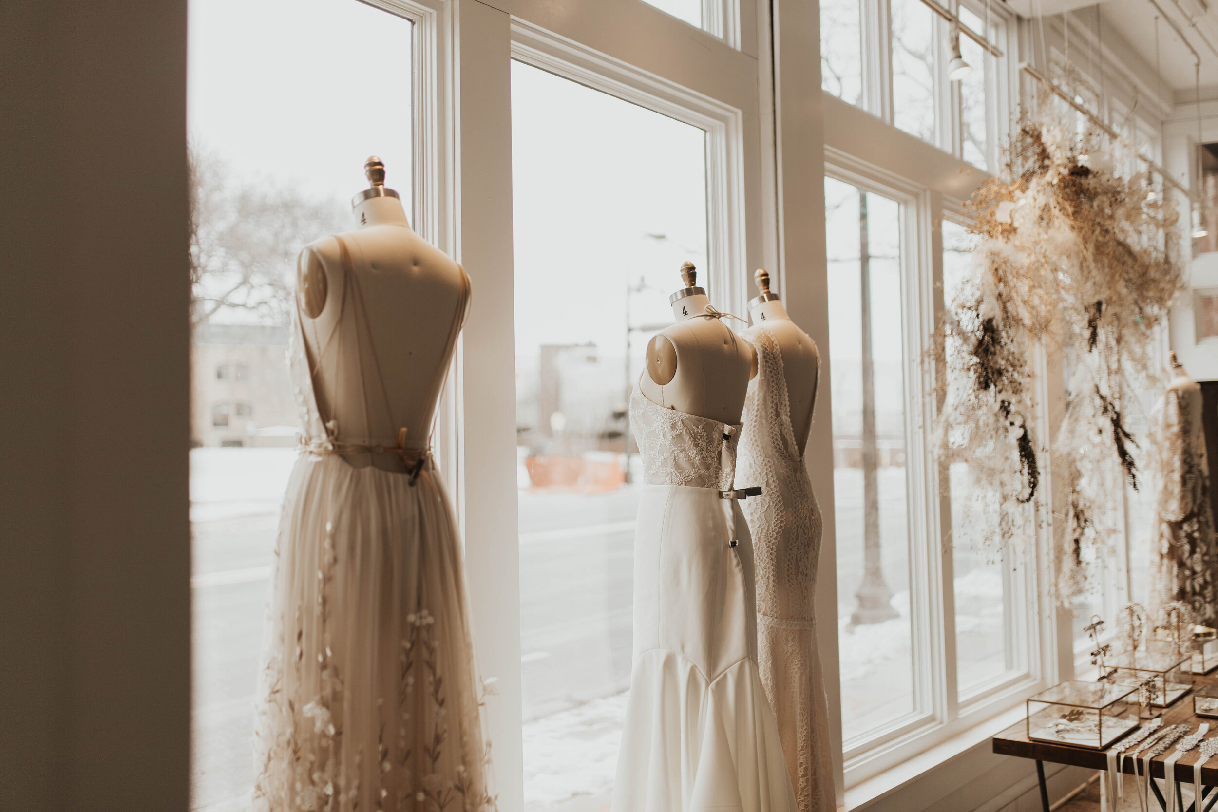 Careers in Bridal｜a&bé bridal shop