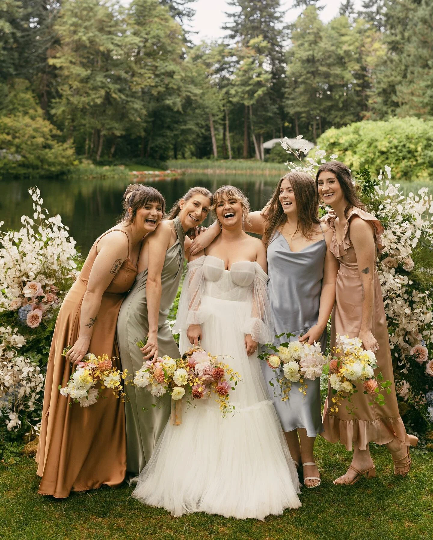 Modern, Romantic, + Unique Bridal Shop｜a&bé bridal shop