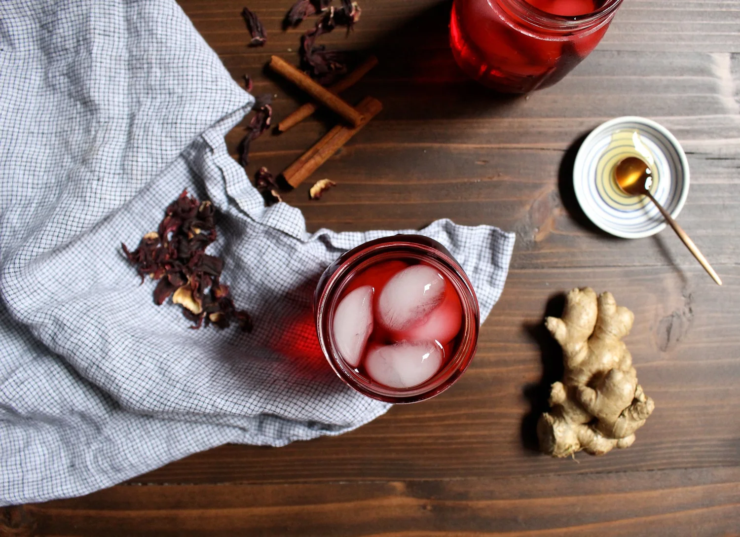 cold brewed hibiscus cinnamon ginger tea — Crunchy Radish