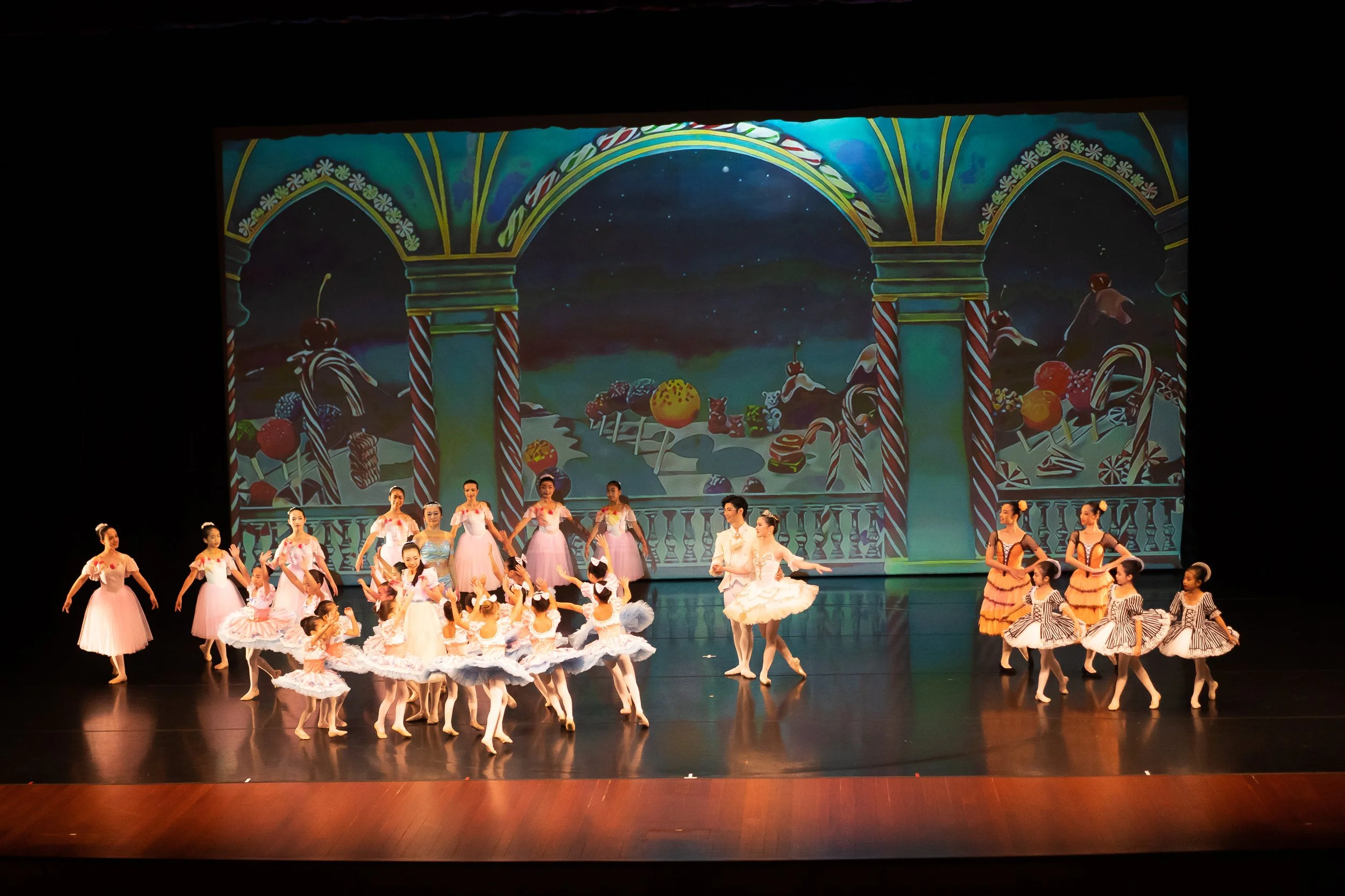 Gallery — M.A BALLET