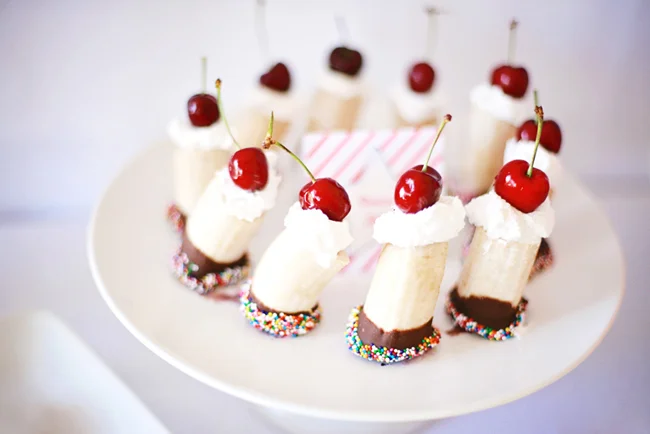 Mini Banana Splits — Kristi Murphy | DIY Blog