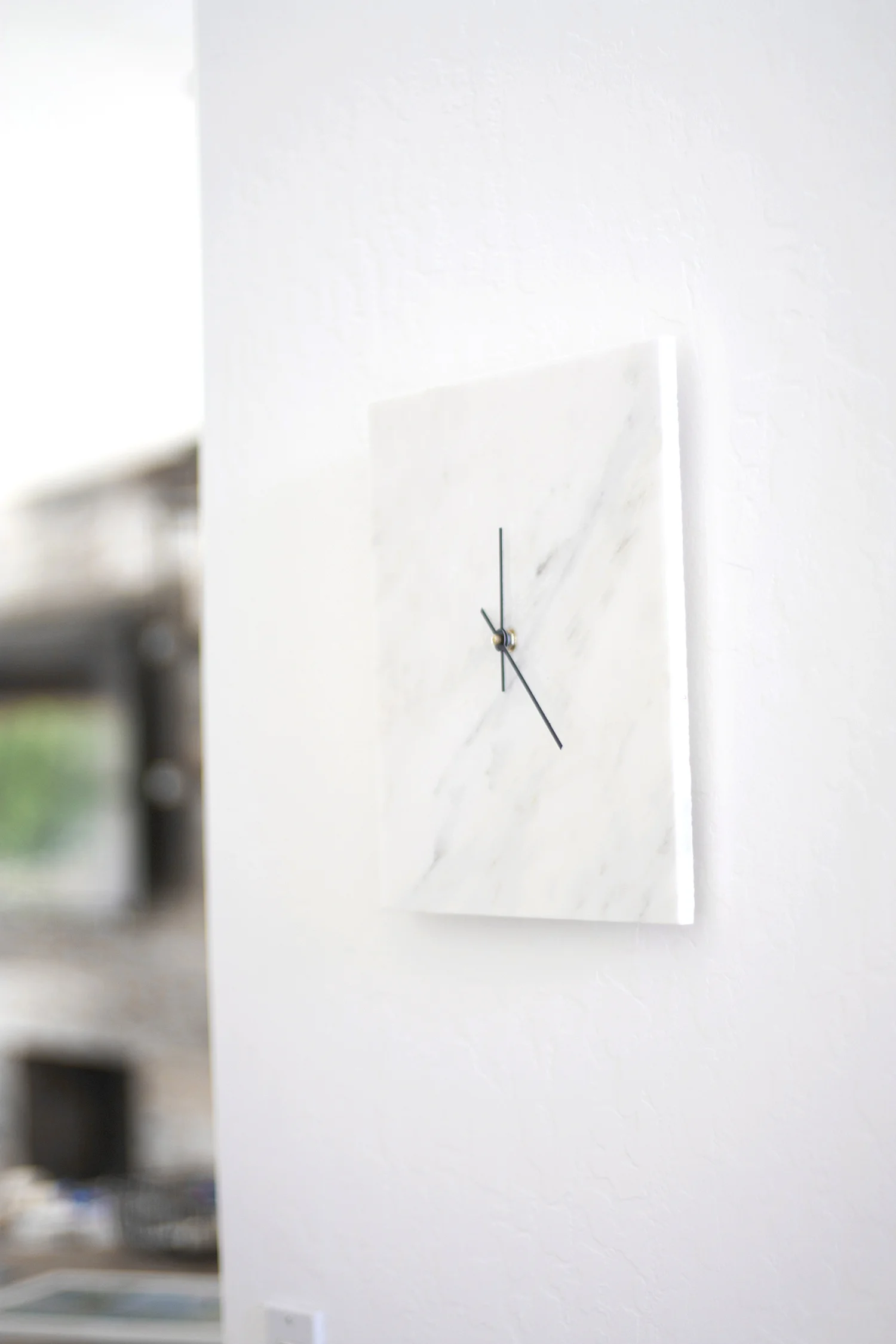 DIY This Chic Marble Clock For Cheap! — Kristi Murphy | DIY Blog