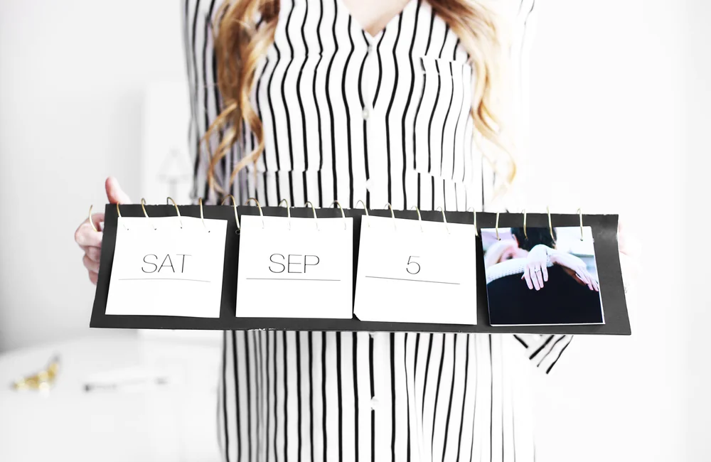 Turn Your Instagram Photos Into A Flip Calendar — Kristi Murphy | DIY Blog