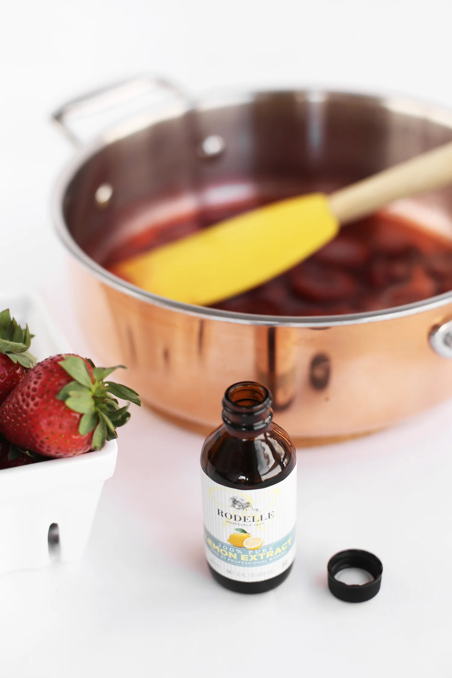 Strawberry Lemon Vanilla Floats And A Kitchenaid And Rodelle Giveaway ...