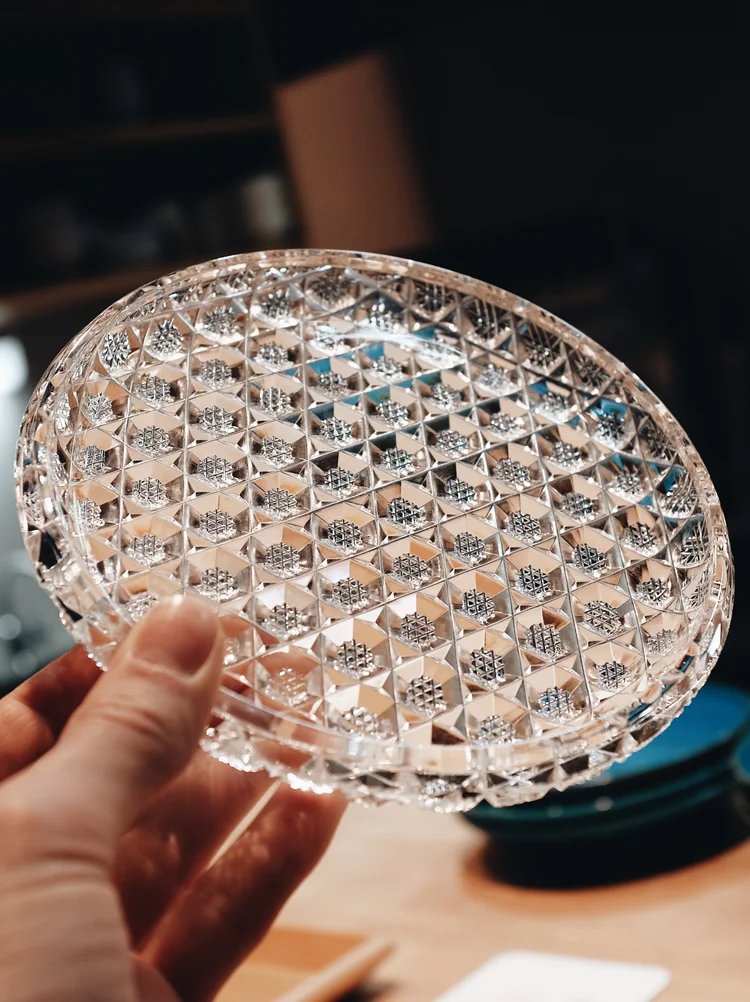 Horiguchi Kiriko - Japanese Cut Glass | Craft - Native & Co | Japanese ...