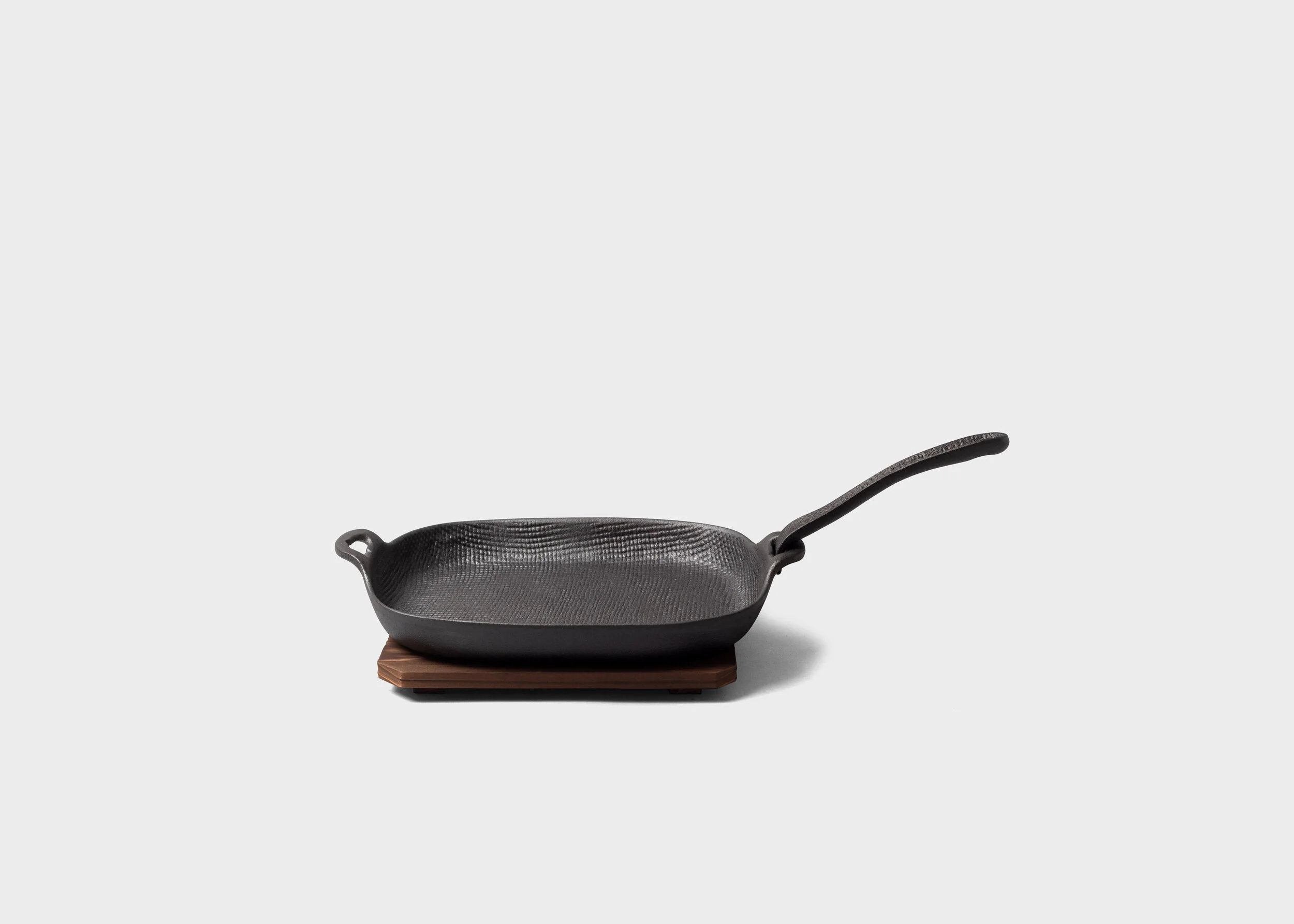 Daily Care for Nambu Tekki Cast Ironware | Pot and Pan - Native & Co ...