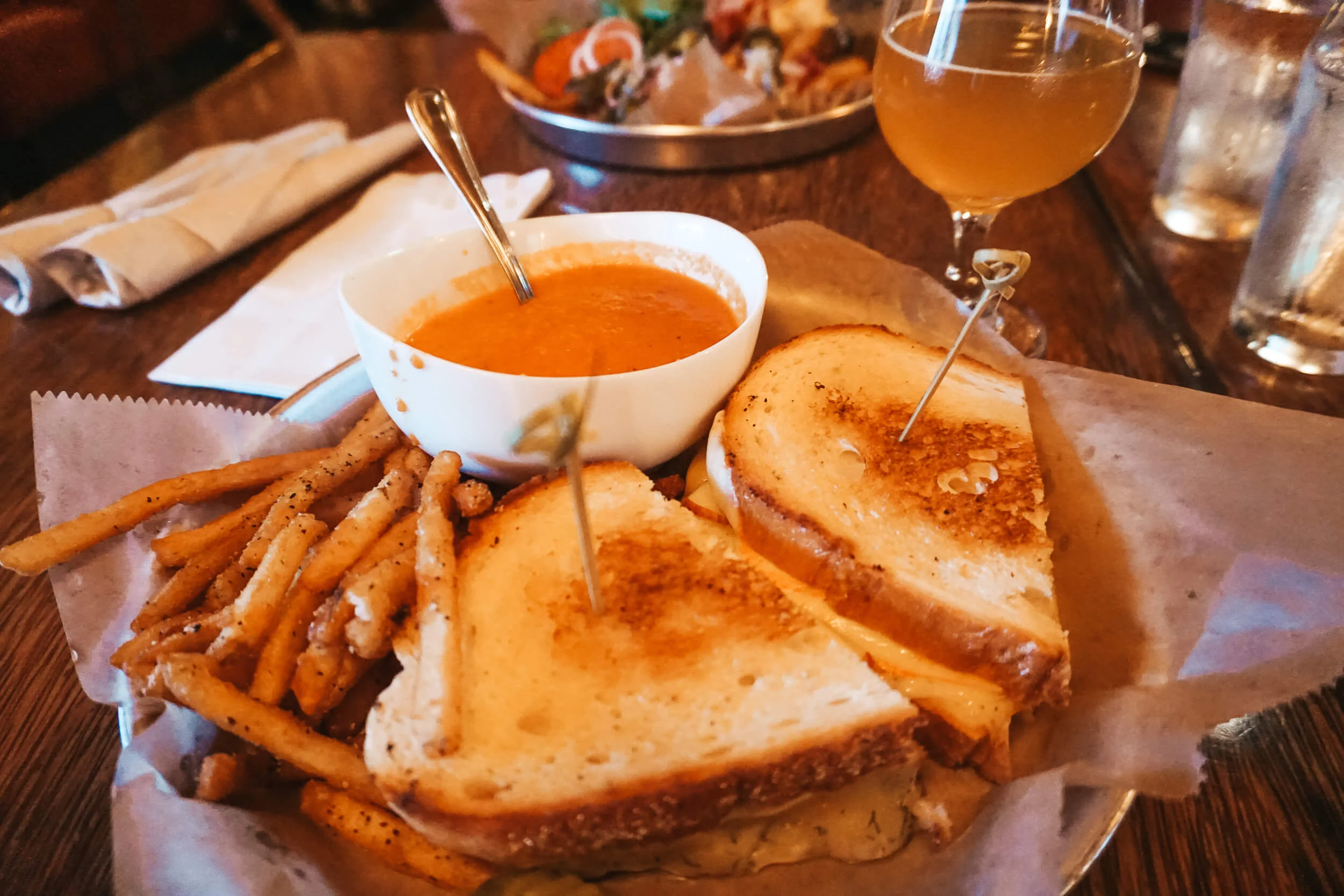 Fun Things to Do in Grand Rapids, Michigan (4-day Itinerary)