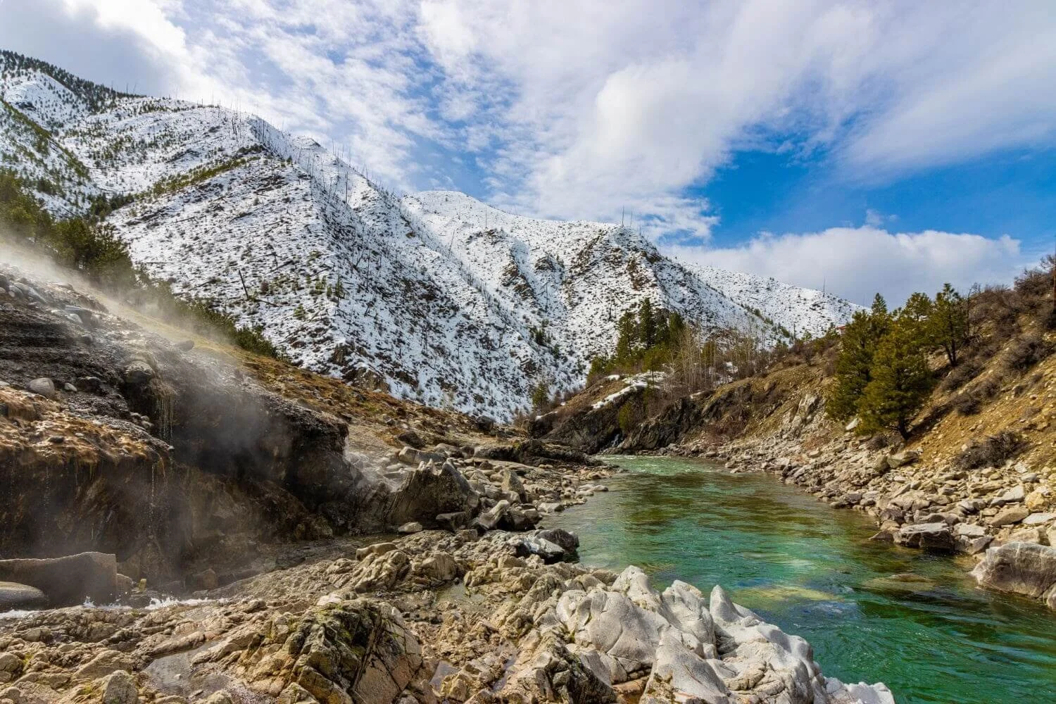 17 Must-Visit Hot Springs in the USA