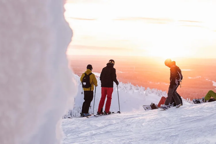 12 Outdoor Winter Activities for Your Adventure Bucket List