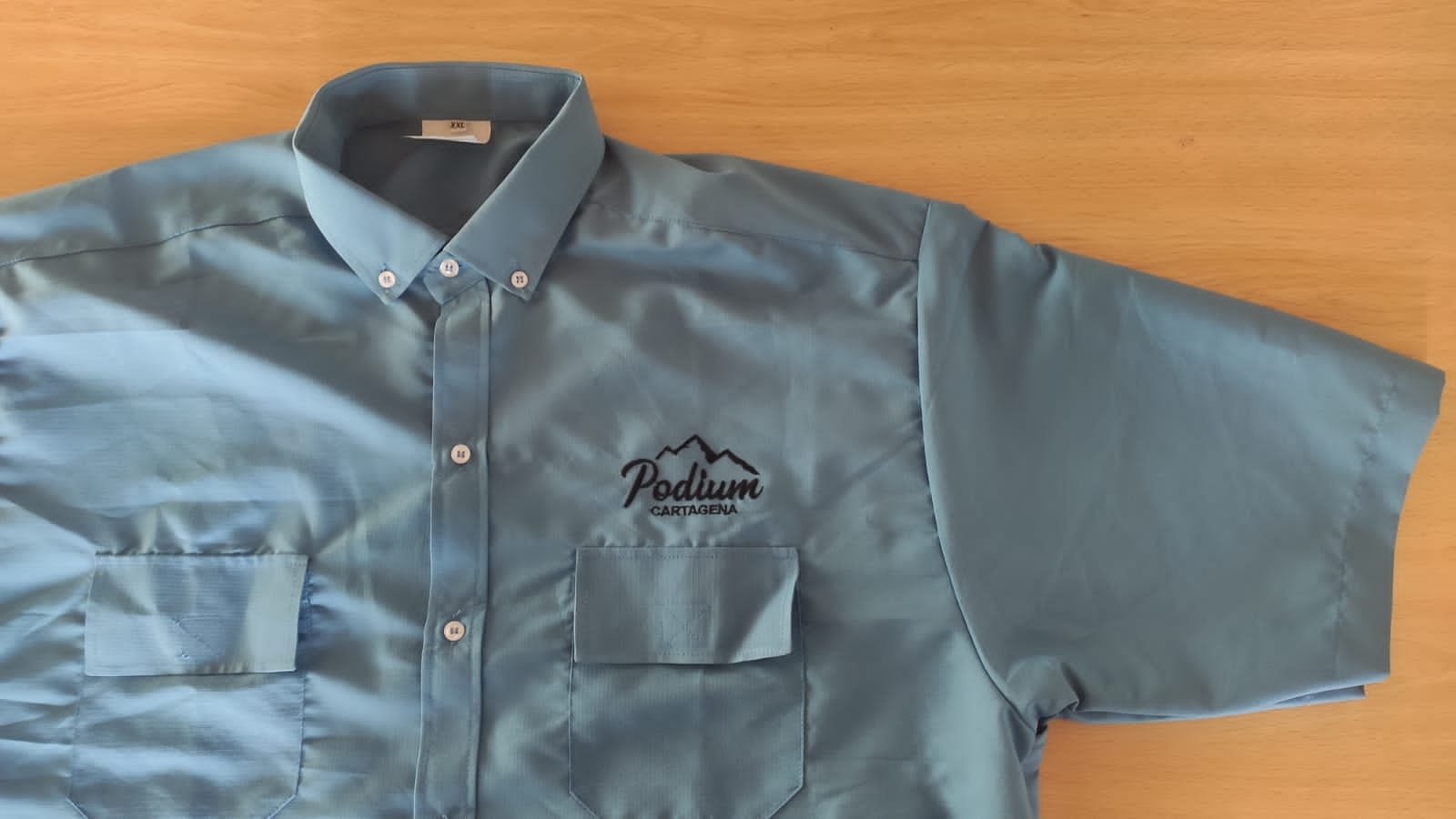 Uniformes y Dotaciones Institucionales - Camisa Columbia y Camisa Safari — Uniformes Comercia