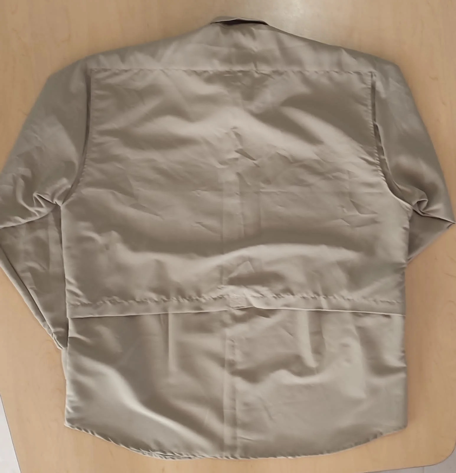 Uniformes y Dotaciones Institucionales - Camisa Columbia y Camisa Safari — Uniformes Comercia