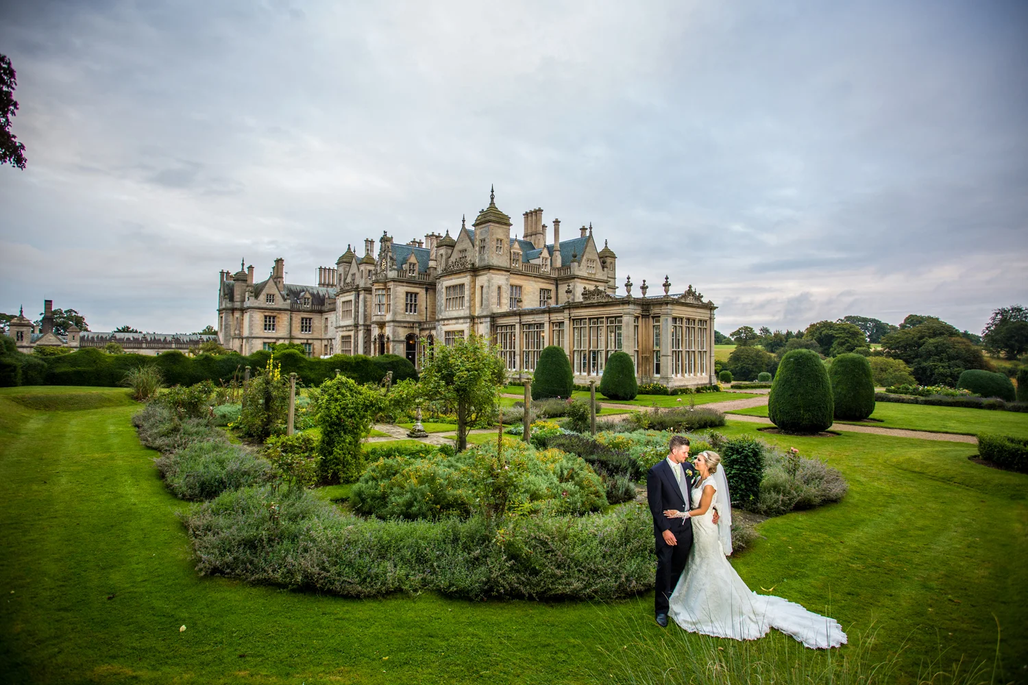 Sheffield wedding photographers - Yorkshire Wedding Photographers ...